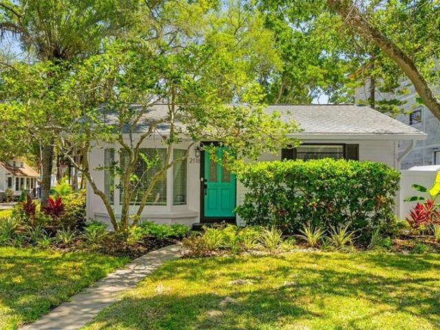 2118 S Venus St, Tampa, FL 33629