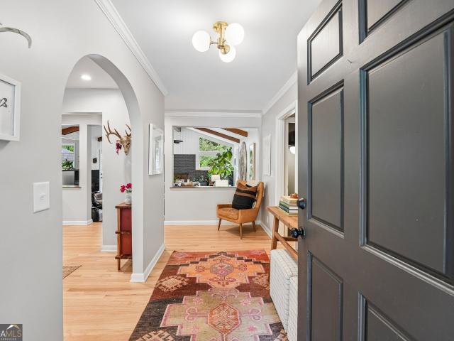 2118 Skytop Drive