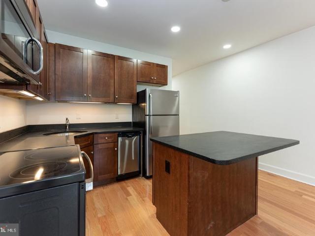 2118 Spruce Street # 2R