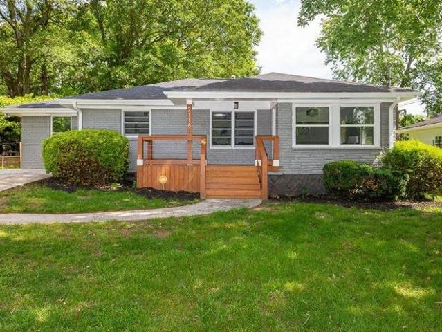 2118 Whites Mill Rd, Decatur, GA 30032