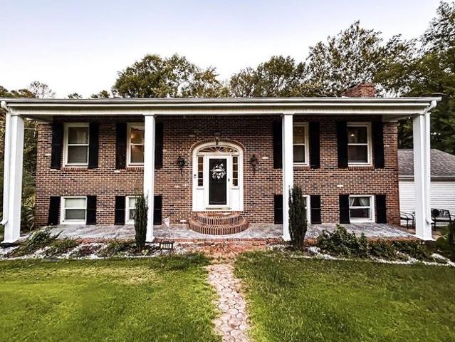 2118 Wilson Blvd, Russellville, AL 35653
