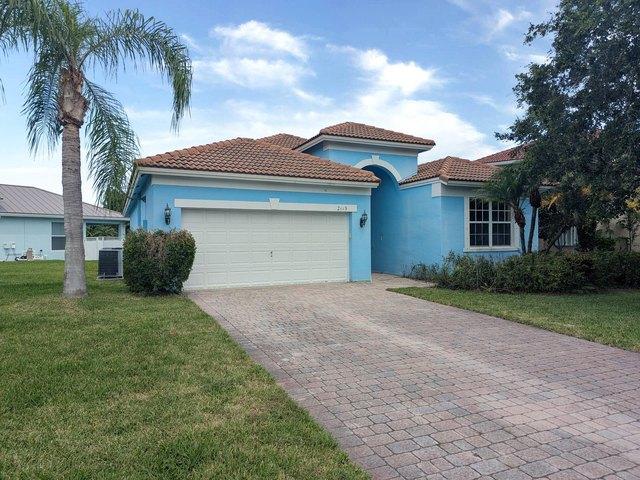 2119 NW Marsh Rabbit Ln, Jensen Beach, FL 34957