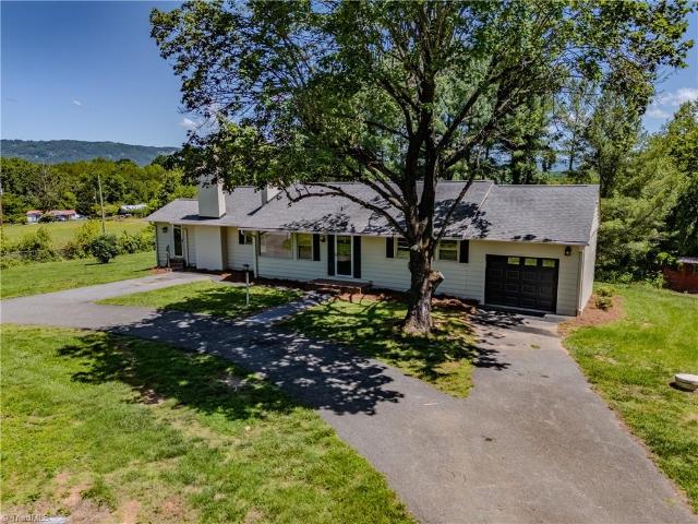 2119 Old Pipers Gap Road