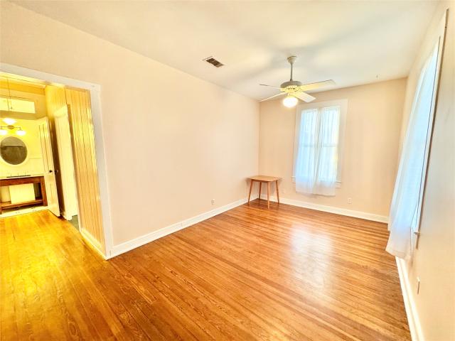 2119 Avenue O 1/2 Up