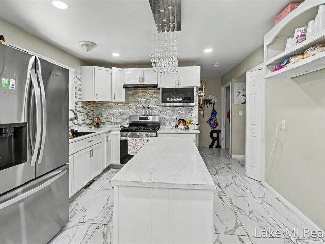 2119 Desoto Drive