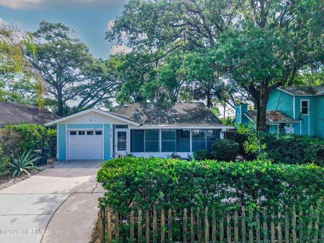 2119 Fairway Villas Ln S, Atlantic Beach, FL 32233