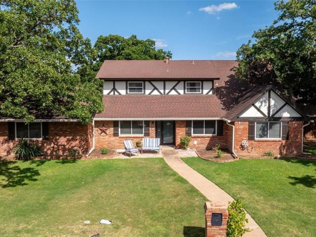 2119 Prestonwood Dr, Arlington, TX 76012 | MLS #21180