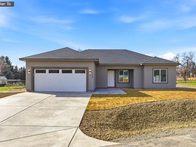 2119 S Elm Pl, Kennewick, WA 99337