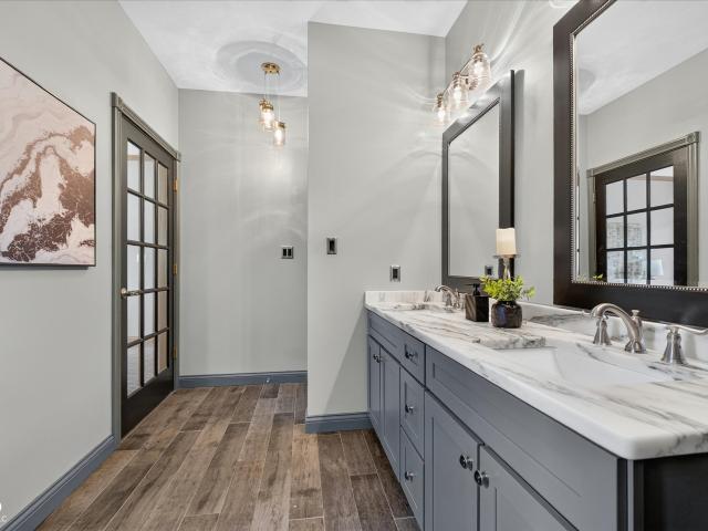 2119 Scarlet Oak Dr, Avon, IN 46123 | MLS #22076