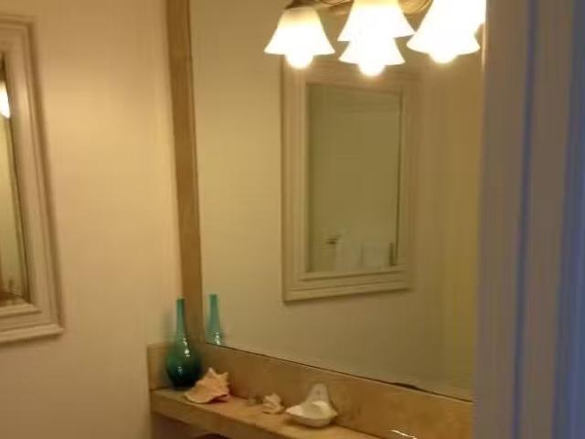2119 Vanderbilt Ln Townhomes in Redondo Beach, CA