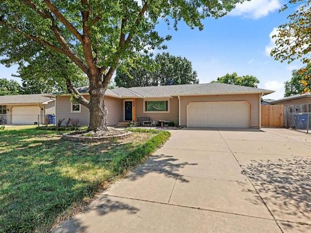 2119 W 46th St S, Wichita, KS 67217