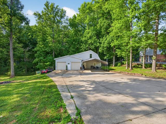 2119 Williamsburg Cir