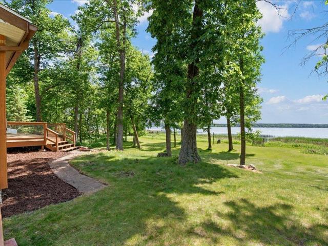 21100 Fir Trail