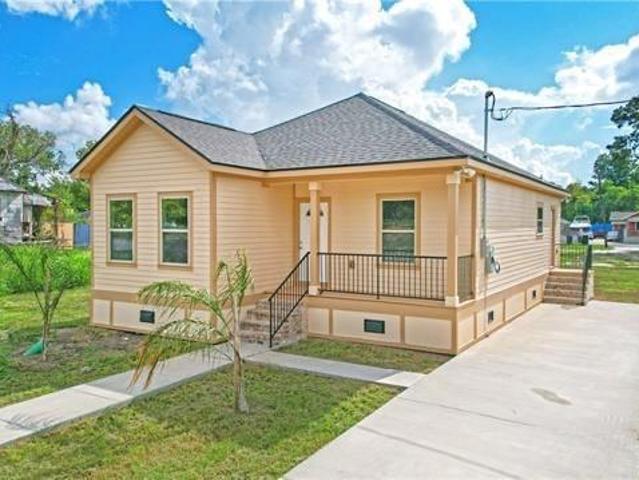 2110 Mardi Gras Boulevard