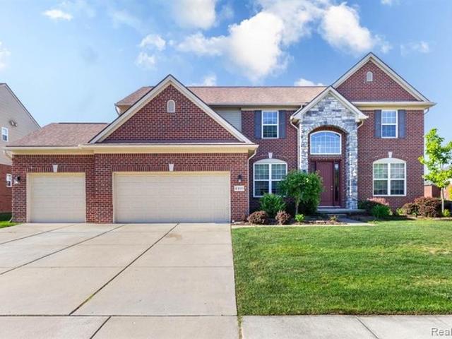 2110 Mayflower, Troy, MI 48085