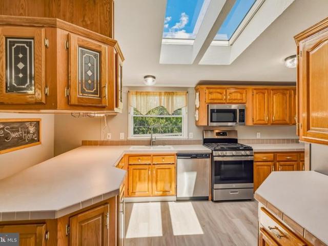 2110 Mays Landing Rd Trlr 193, Millville, NJ 08332