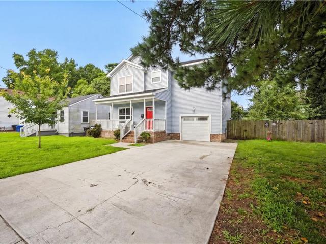 2110 Nashville AVE