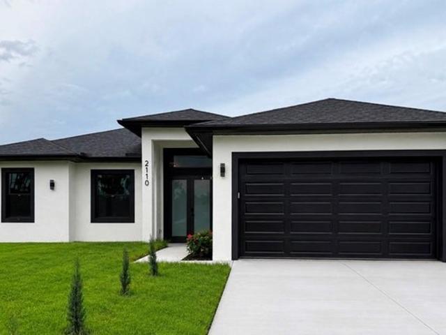 2110 Nordendale Blvd, North Port, FL 34288