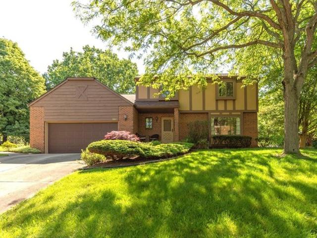 2110 Ardenne Dr, Ann Arbor, MI 48105