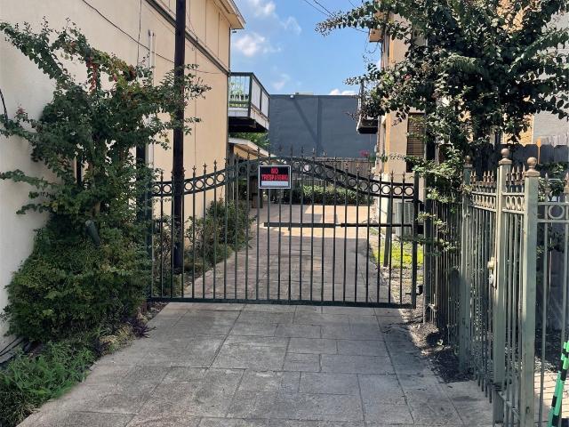 2110 Chenevert St, Unit 8, Houston, TX 77003 | MLS #60472