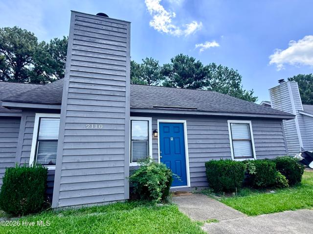 2110 E 3rd Street # A&B