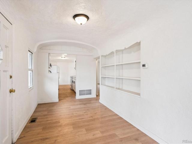 2110 Eagle Circle