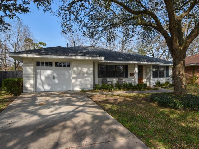 2110 Hewitt Drive