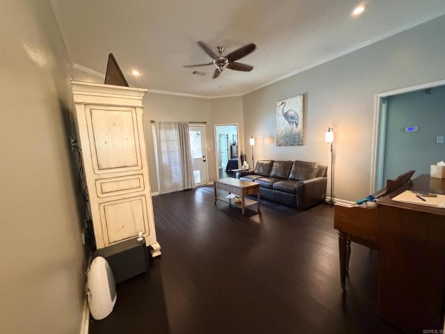 2110 Landover Trail