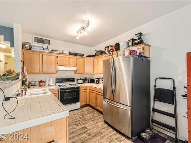 2110 Los Feliz St, Unit 1066, Las Vegas, NV 89156 | MLS #2732