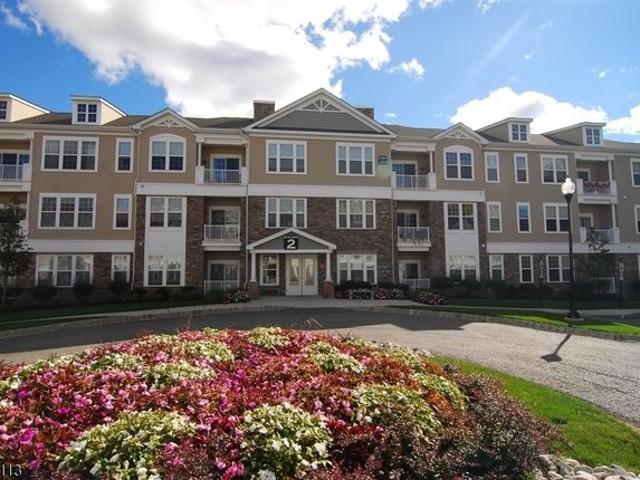 2110 Pierce Ln, Rockaway, NJ 07866