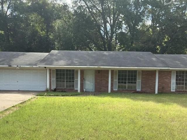 2110 State Highway 155, Palestine, TX 75803