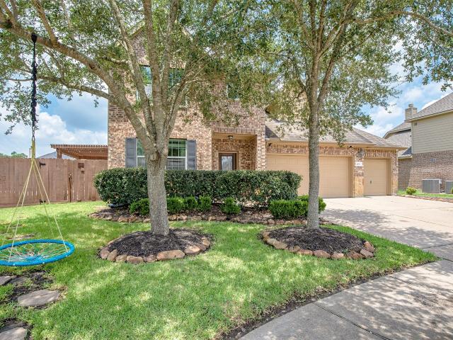 2110 Stonehollow Court