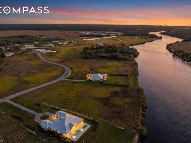 2110 Silk Bay Blvd, Alva, FL