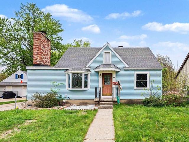 2110 Tennessee St, Midland, MI 48642