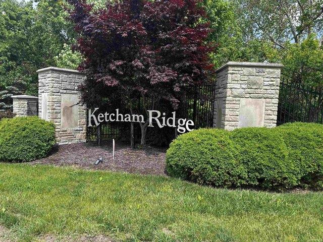 2110 W Dark Hollow Rd, Bloomington, IN 47403