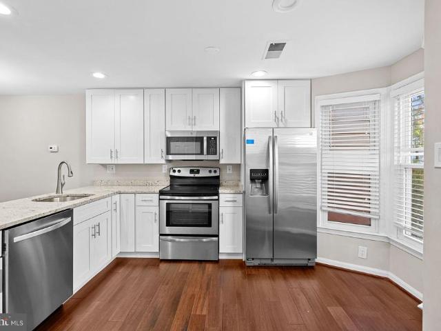 2110 Whisperwood Glen Lane