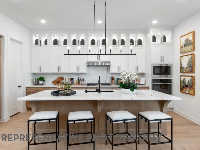 21110 Aspen Adela Cove