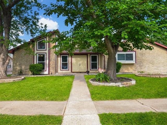 21110 Park Tree Ln, Katy, TX 77450