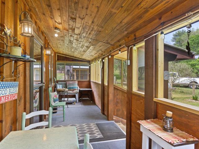 21117 mine mountain rd
