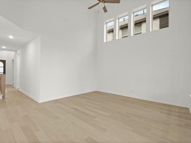 21119 Aspen Adela Cove