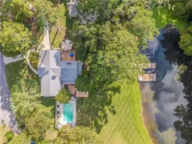 2111 MEADOW ISLAND RD, SCOTTSBORO, AL 35769