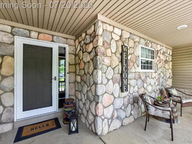 2111 Moorlands View