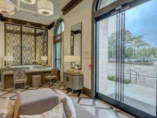 2111 Austin Apartments 1 Bedroom Apartment for Rent at 2111 Austin St, Houston, TX 77002 Midtown