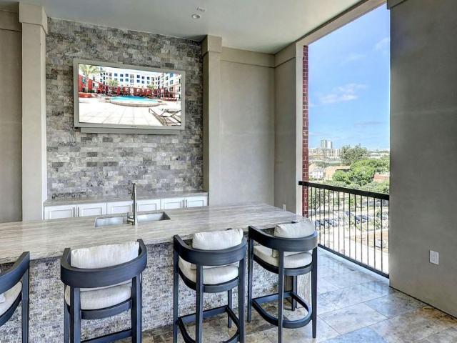 2111 Austin Apartments 1 Bedroom Apartment for Rent at 2111 Austin St, Houston, TX 77002 Midtown