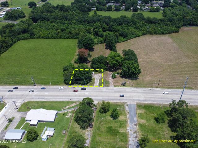 2111 Ambassador Caffery Pkwy, Lafayette, LA 70506 | MLS #23005 | Compass