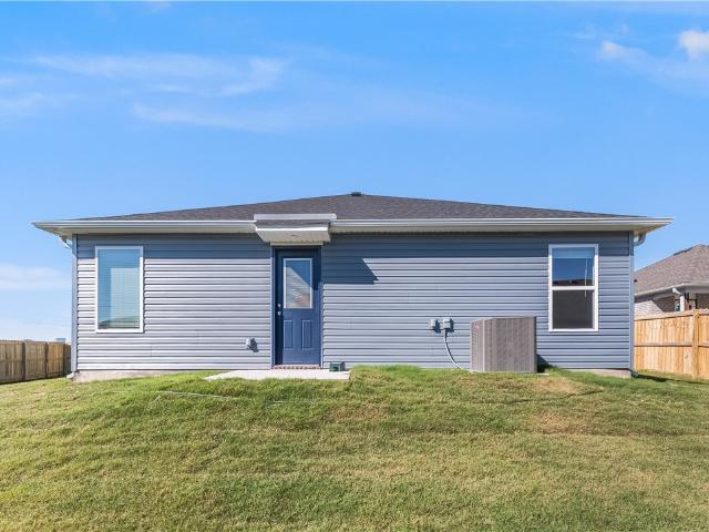 2111 Annette Drive