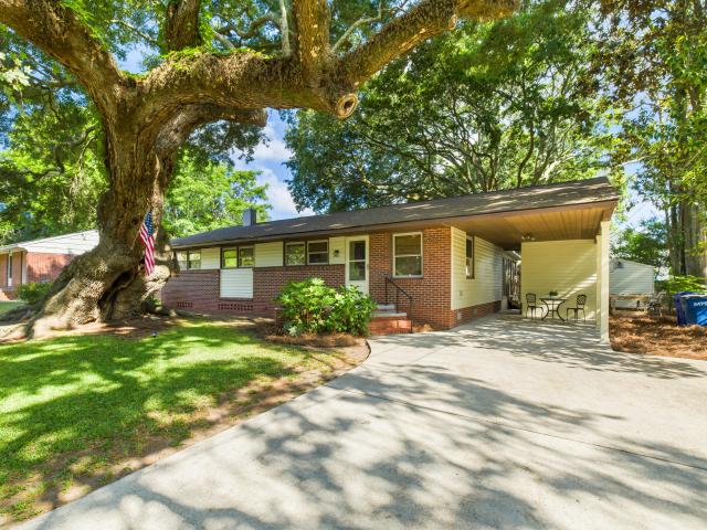 2111 Barbour Drive