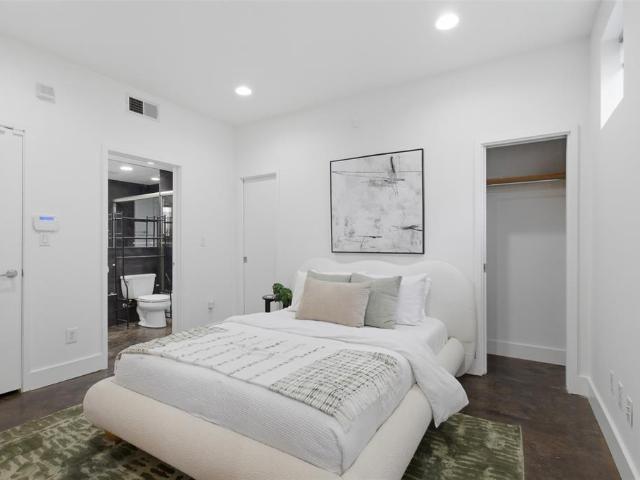 2111 Clark Street # H