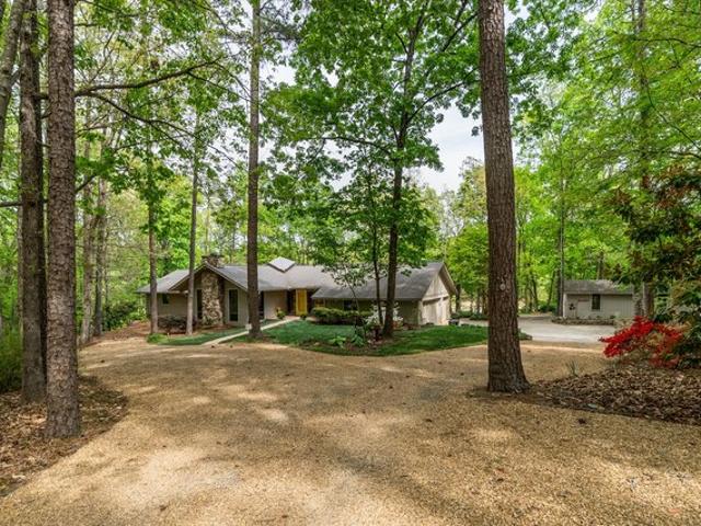 2111 Coleman Pl, Henderson, NC 27536