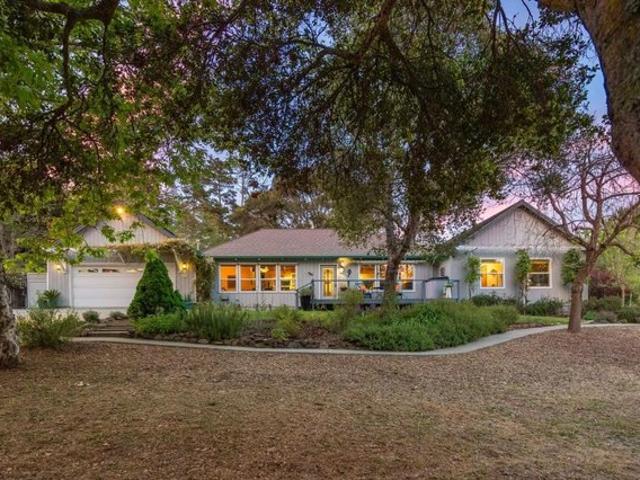 2111 Cox Rd, Aptos, CA 95003
